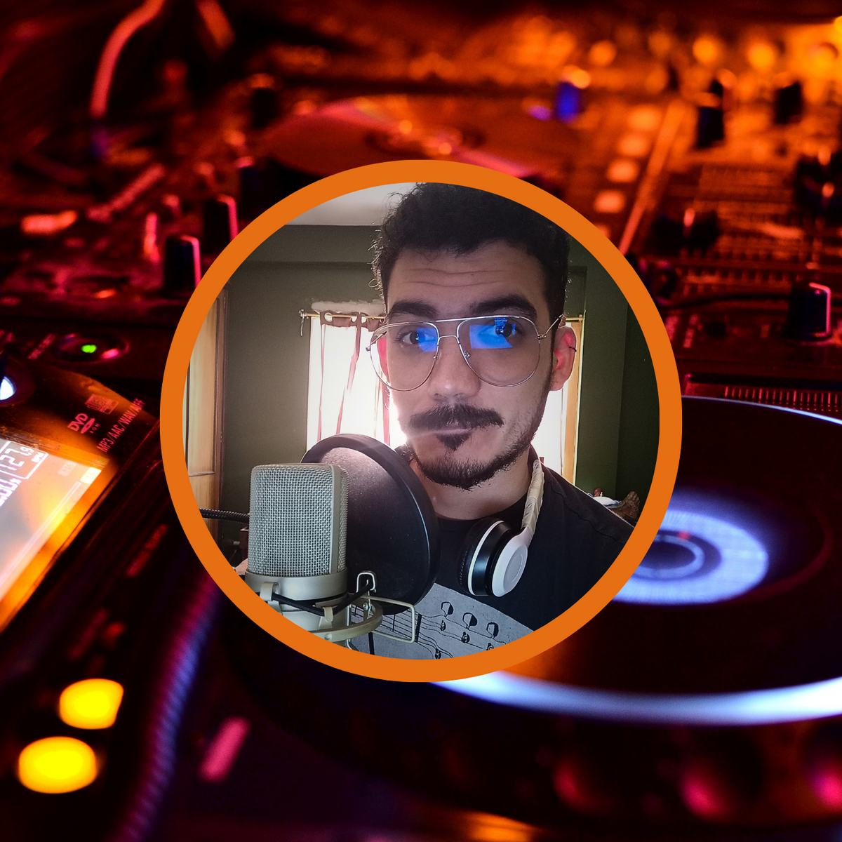 Voice artist Enrique – Micro Jingles